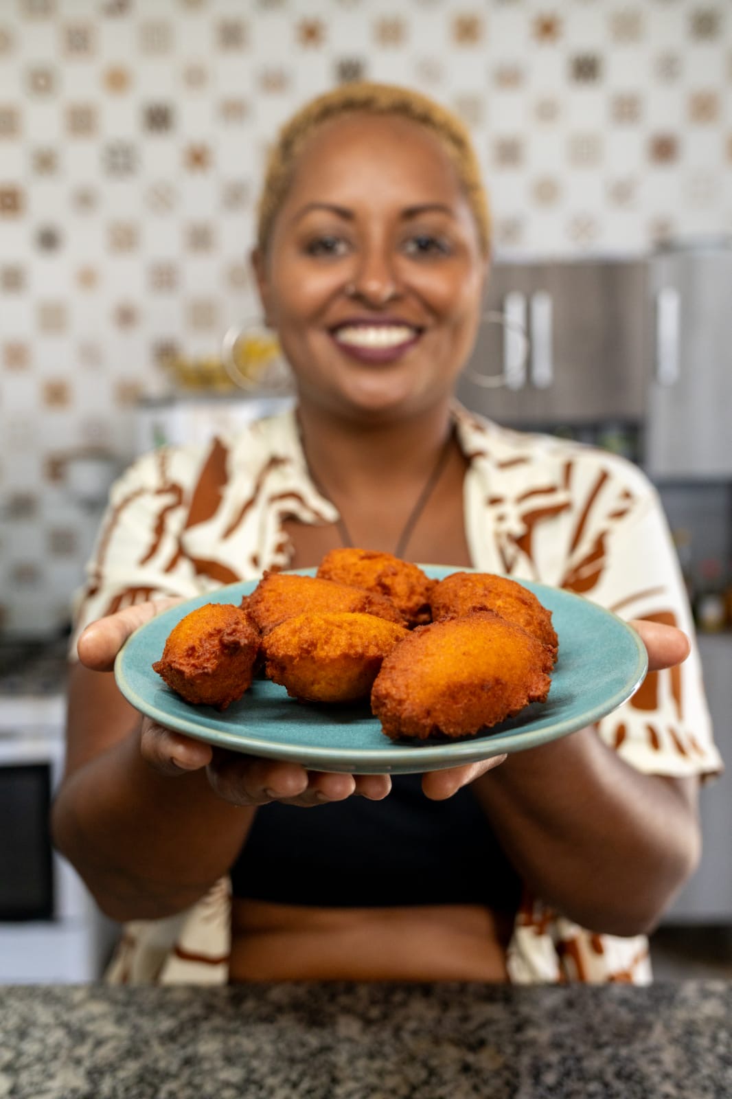 Fufu Ajayô eleva poder feminino na Estrutural - LACKMAN & CO.